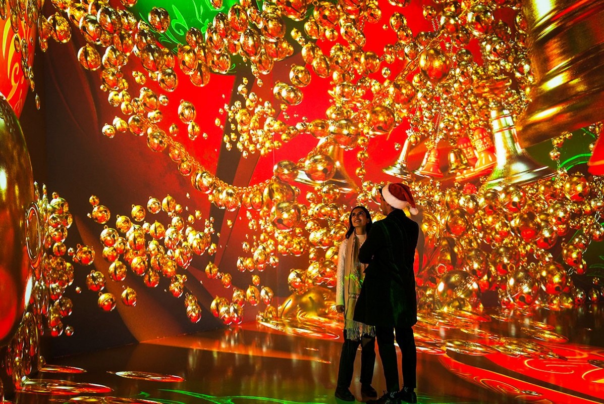 ARTECHOUSE’s Holiday Spectacular | The Buzz Magazines